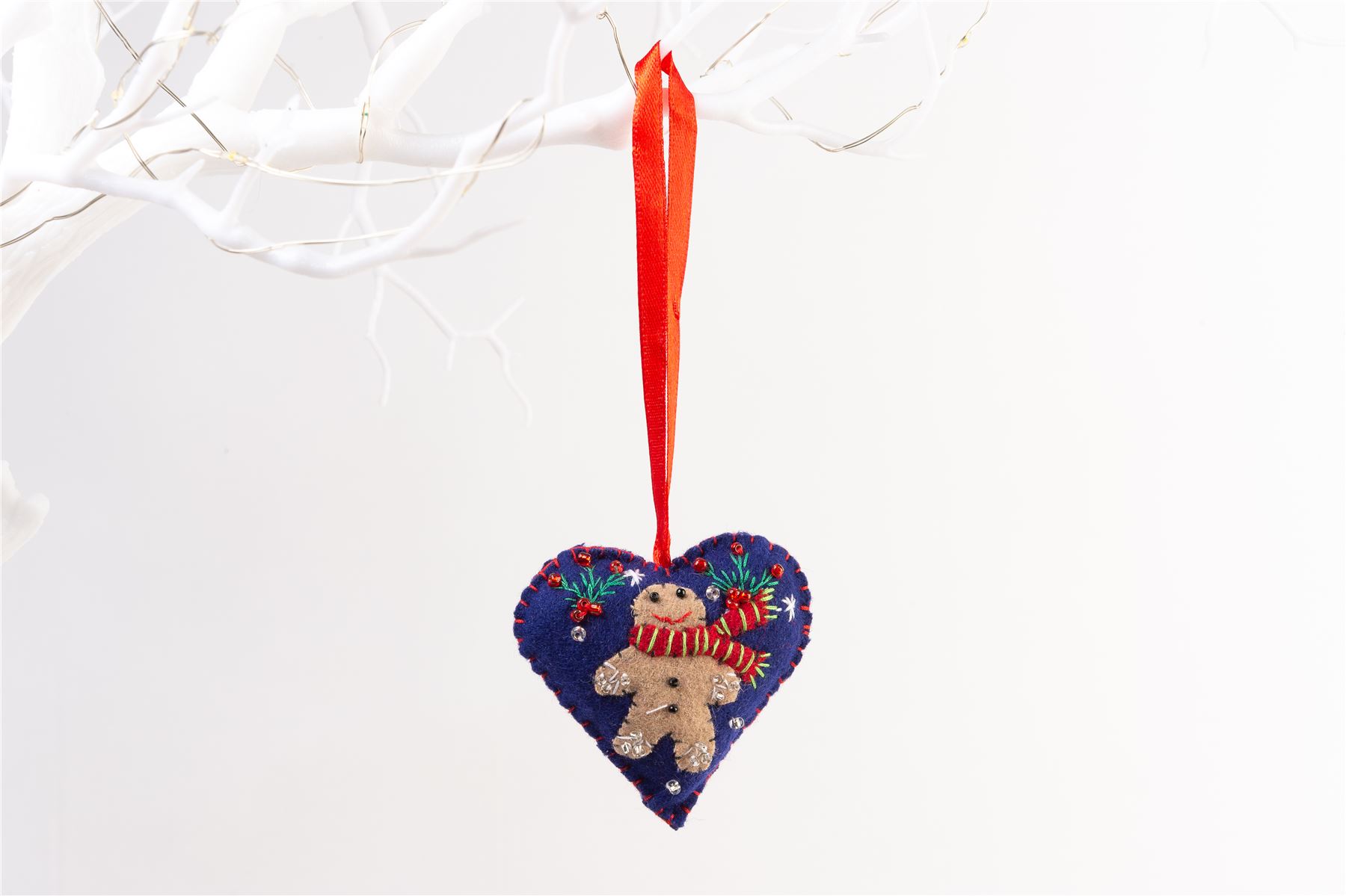 Handmade Felt Gingerbread Man Heart Christmas Tree Hanging Decoration ...