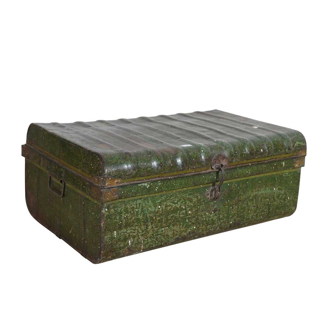 vintage moss green indian iron trunk - Jardinopia Ltd